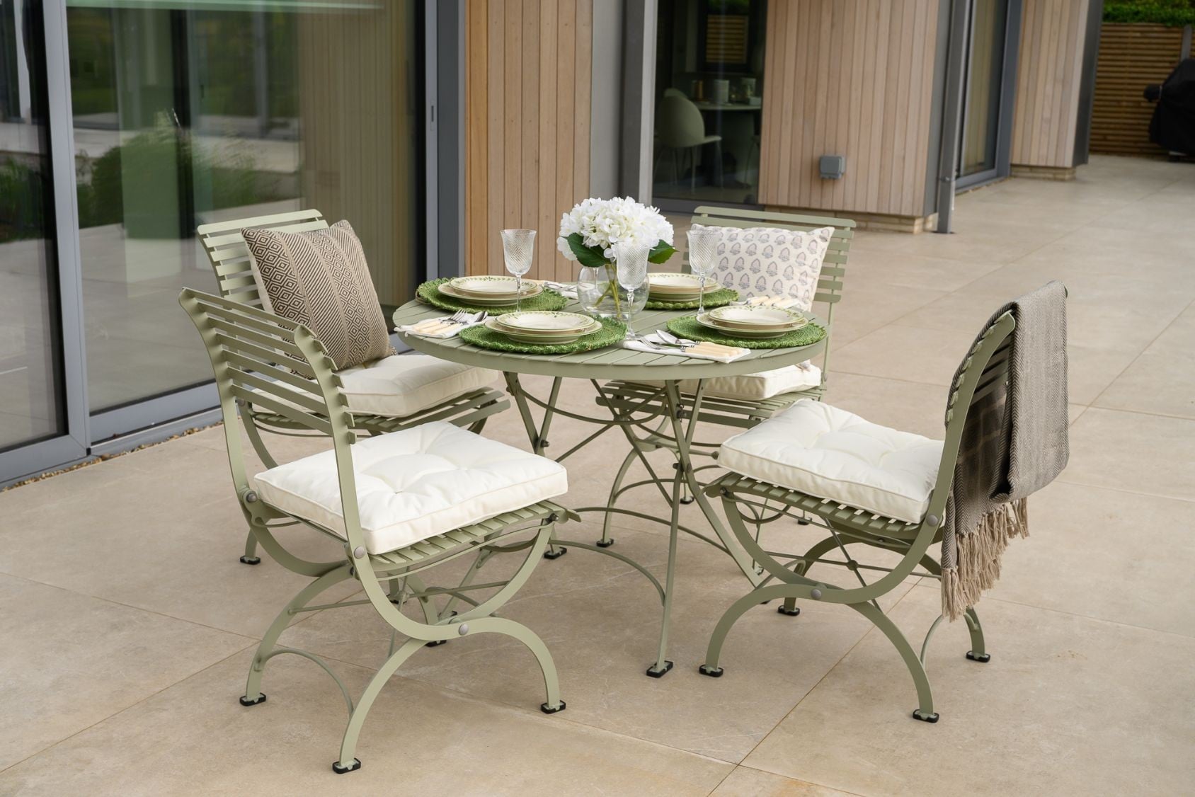 Darsham Dining Table Set - Lichen Green - Chair Design A - Harrod Horticultural